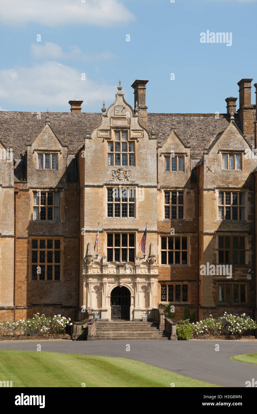 Wroxton Abbey, Wroxton, North Oxfordshire, England, UK Stock Photo - Alamy