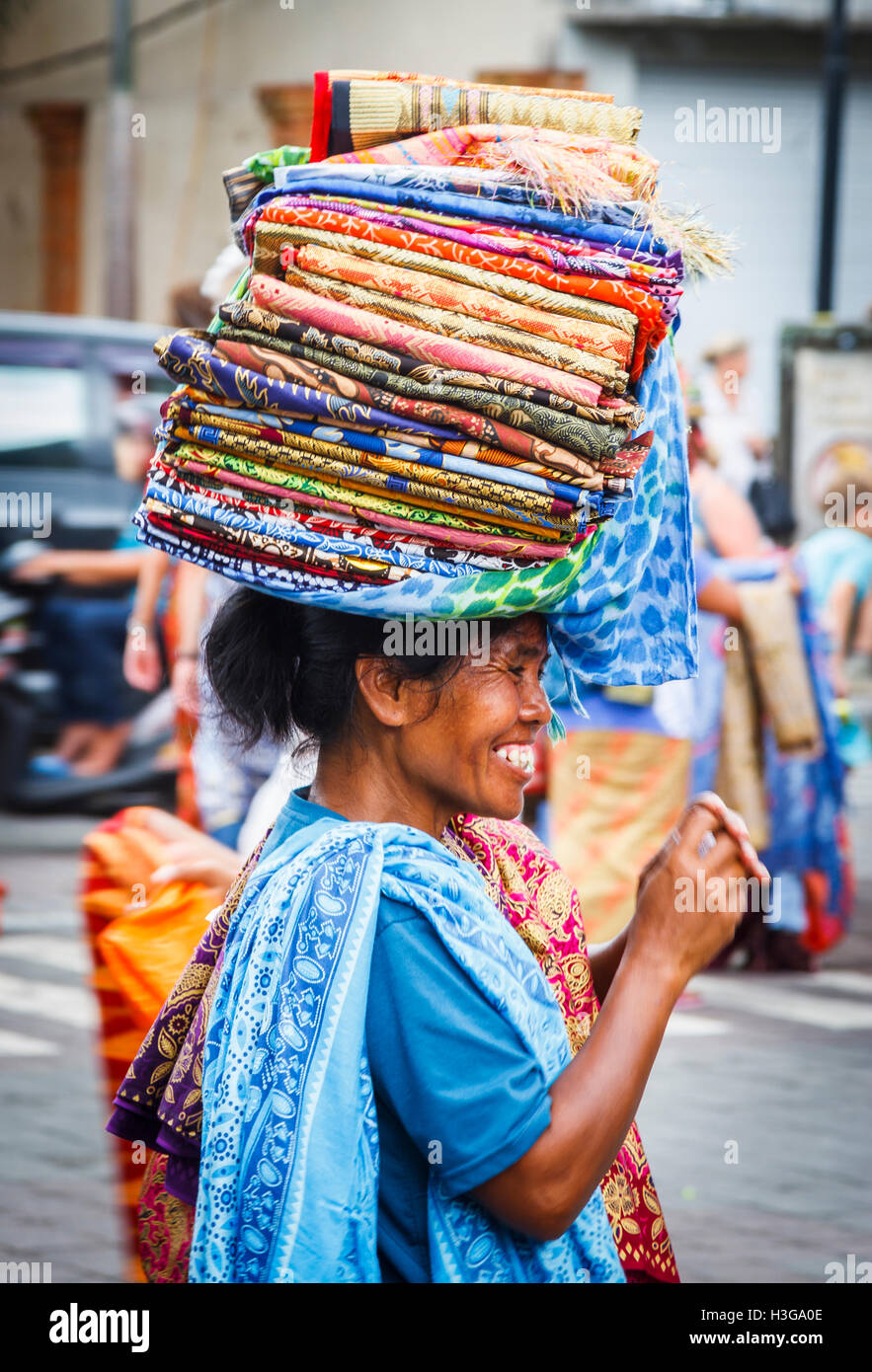Sarong asia hi-res stock photography and images - Alamy