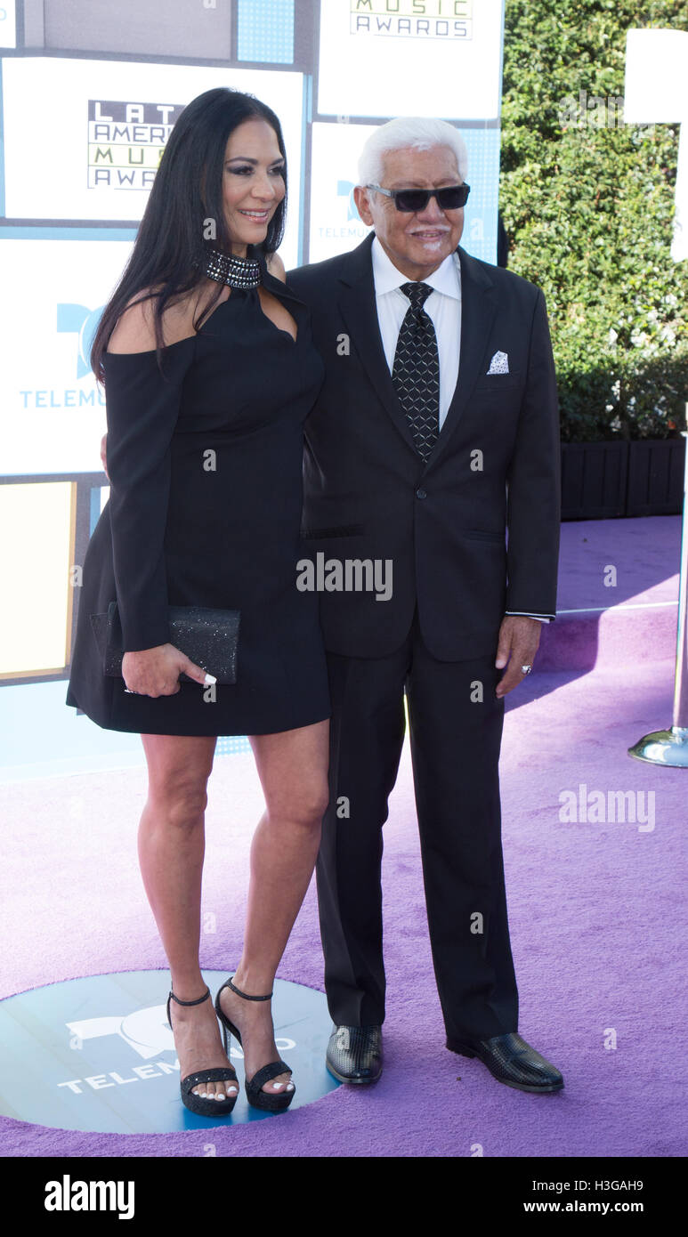 Peter Michael Escovedo And Sheila E