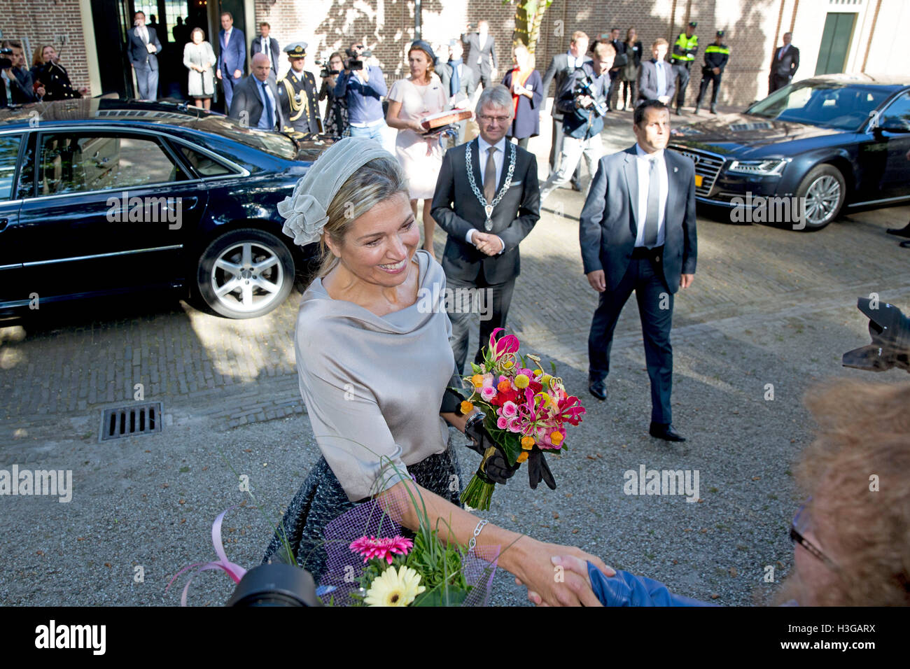 Apeldoorn, The Netherlands. 5th Oct, 2016. Queen Maxima of The ...