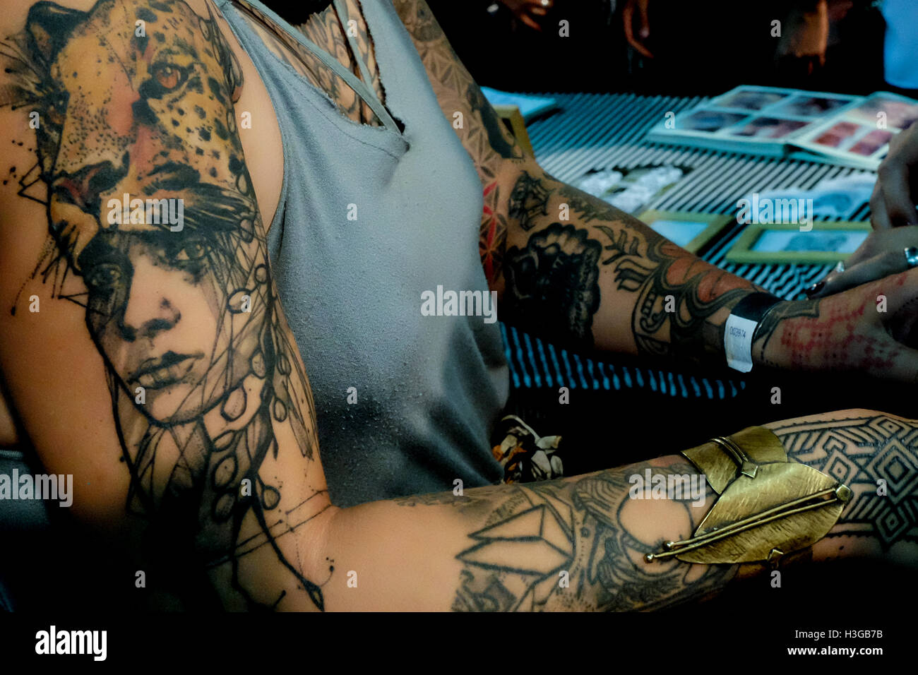 Israel tattoo hi-res stock photography and images - Alamy