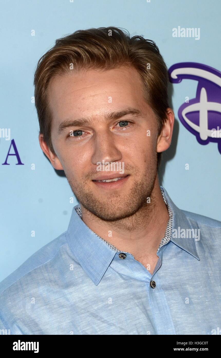 Los Angeles, CA, USA. 5th Oct, 2016. Jason Dolley at arrivals for THE ...