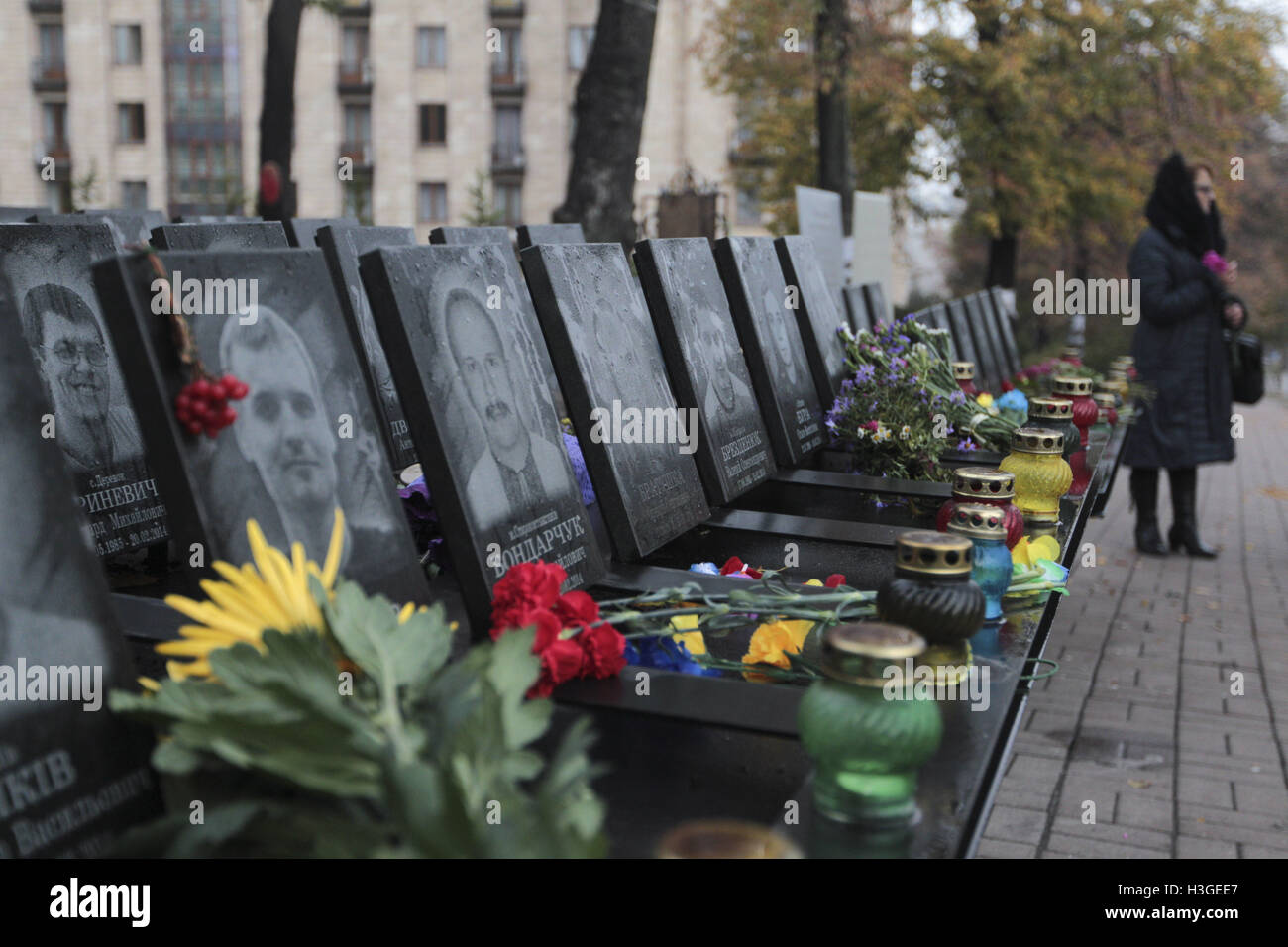 Honored heroes hi-res stock photography and images - Alamy