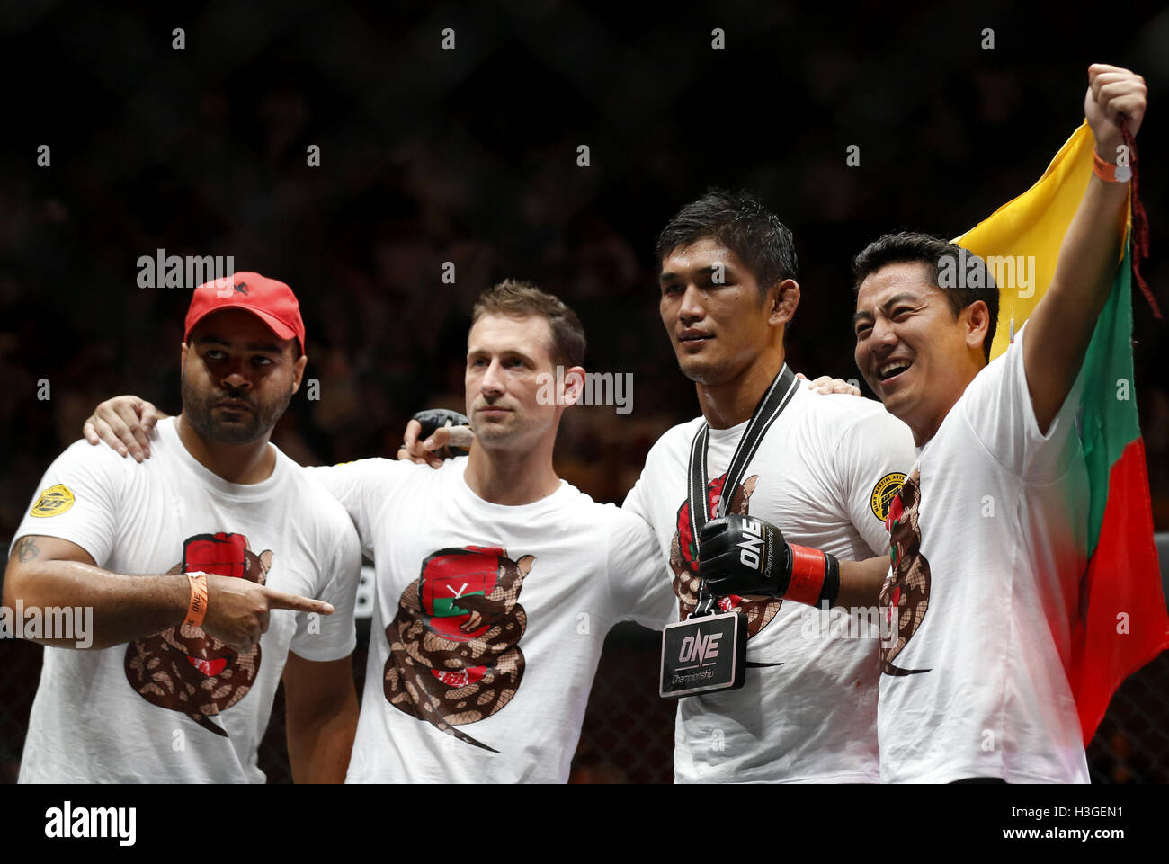 Mma sang hi-res stock photography and images - Alamy