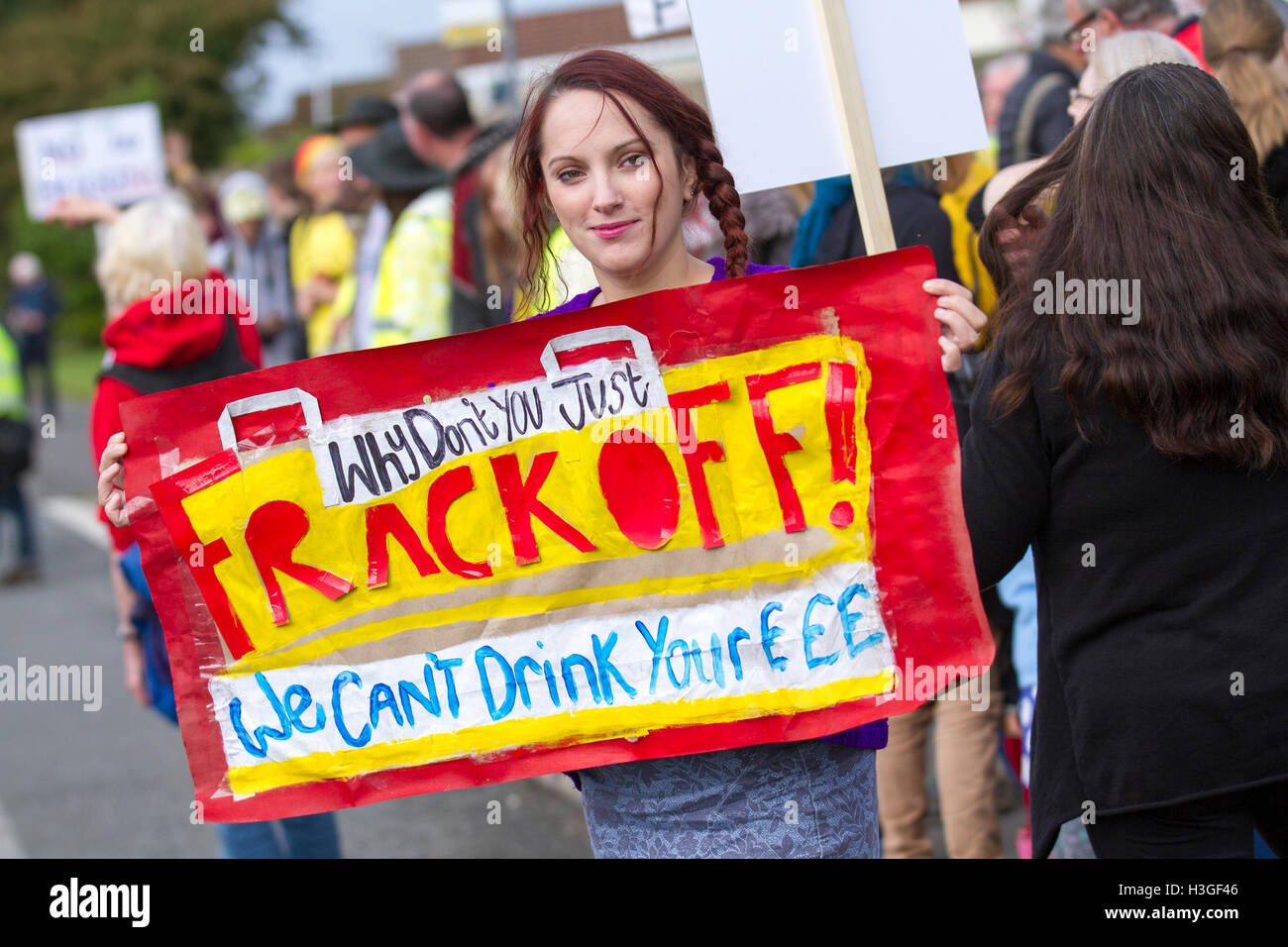 a cuadrilla plumpton frack off anti protest shale gas extraction ...