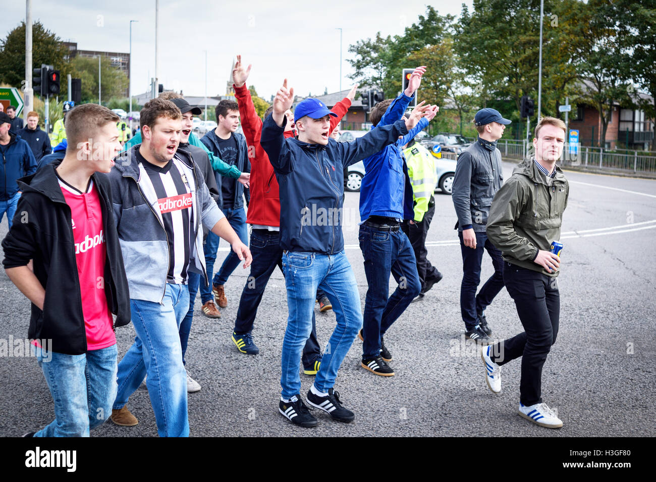 Notts county football fans hi-res stock photography and images - Alamy