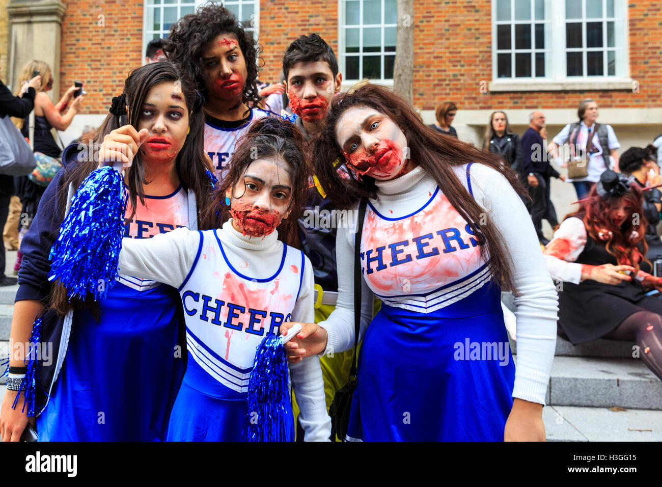 Zombie in leicester square hi-res stock photography and images - Alamy