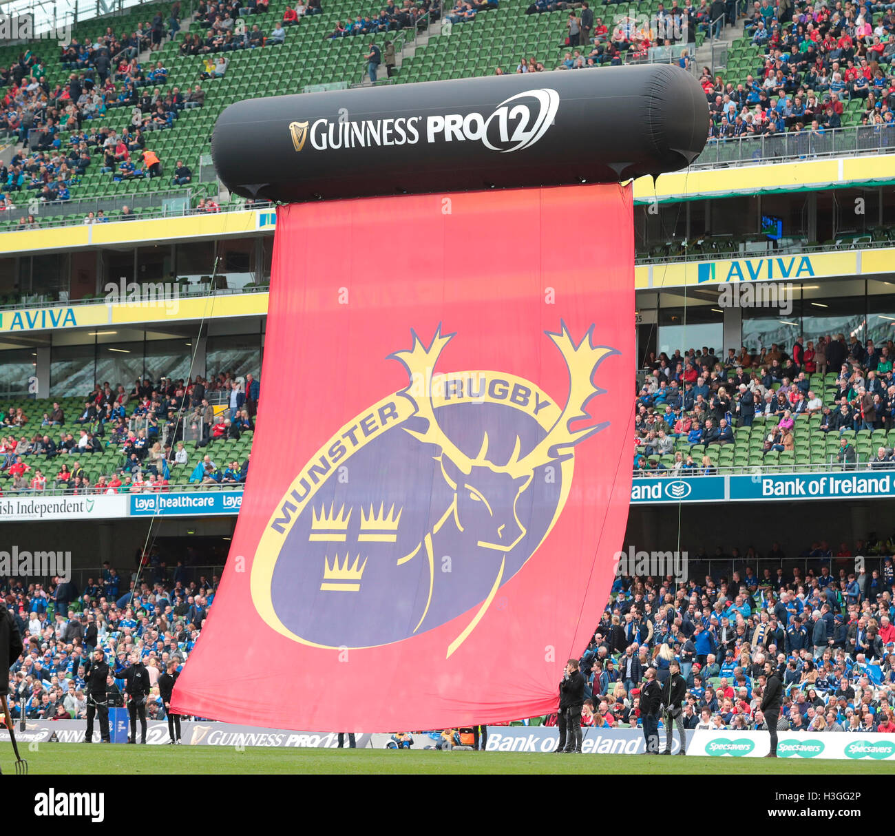 Guinness banner hi-res stock photography and images - Alamy