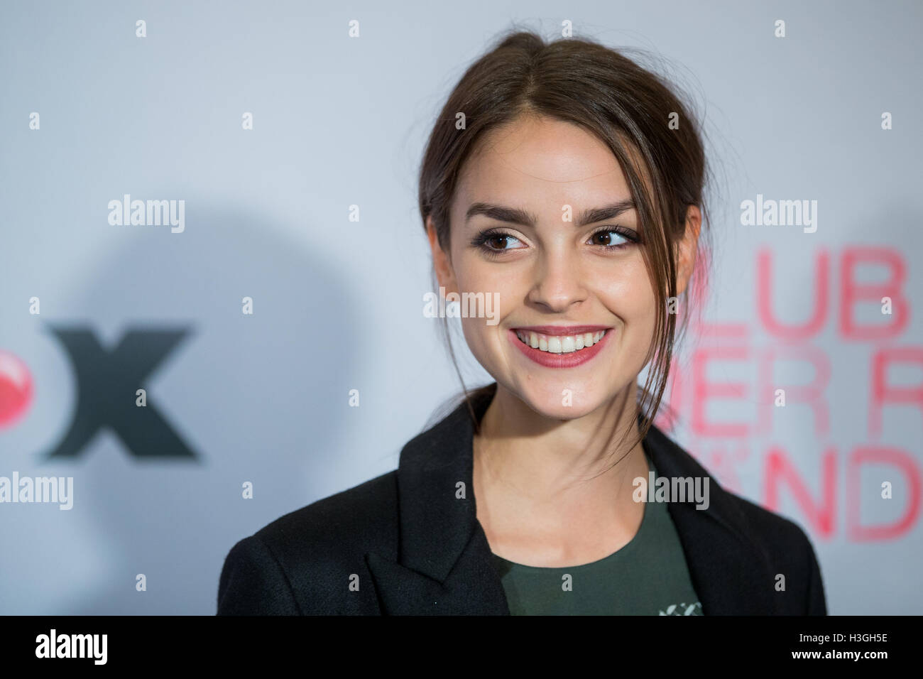 Club der roten baender hi-res stock photography and images - Alamy