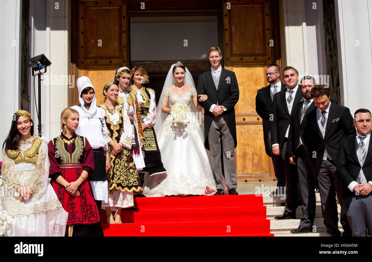 Tirana, Albania. 08th Oct, 2016. Albanian Prince Leka Zogu II (R) and ...