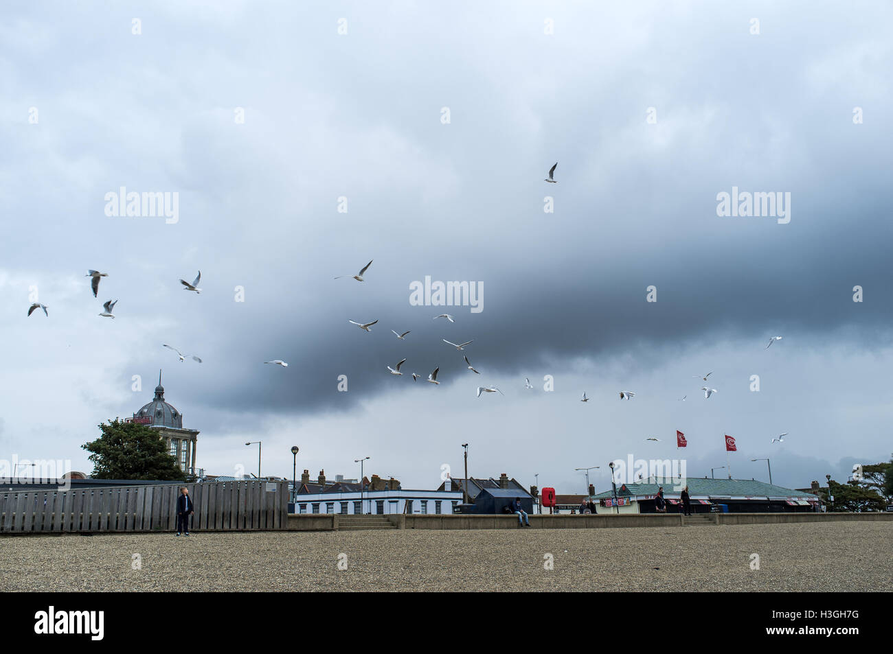 Southend-on-Sea, UK. 8th October2016. Clouds on Southend-on-Sea. Credit ...
