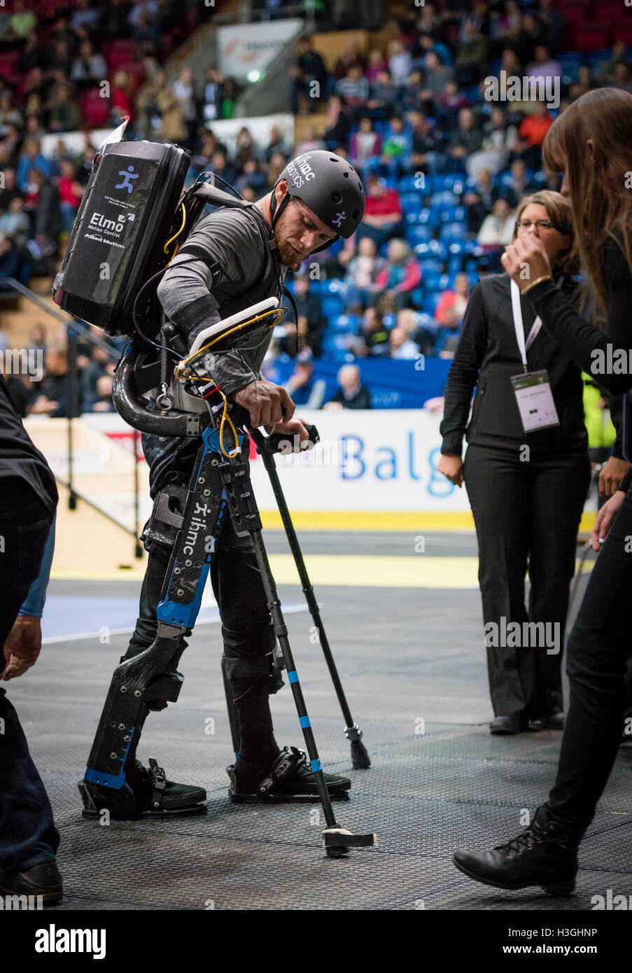 Kloten, Switzerland. 8th Oct, 2016. Mark Clayton Daniel (USA) at the ...