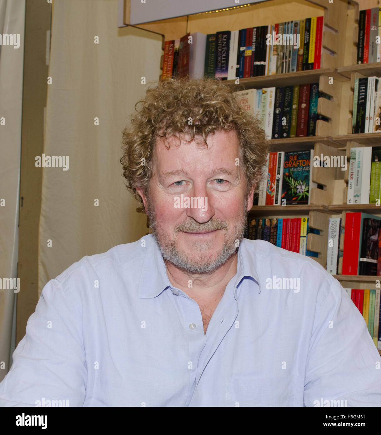 Gloucestershire, UK. 8th October, 2016. Sebastian Faulks at book ...