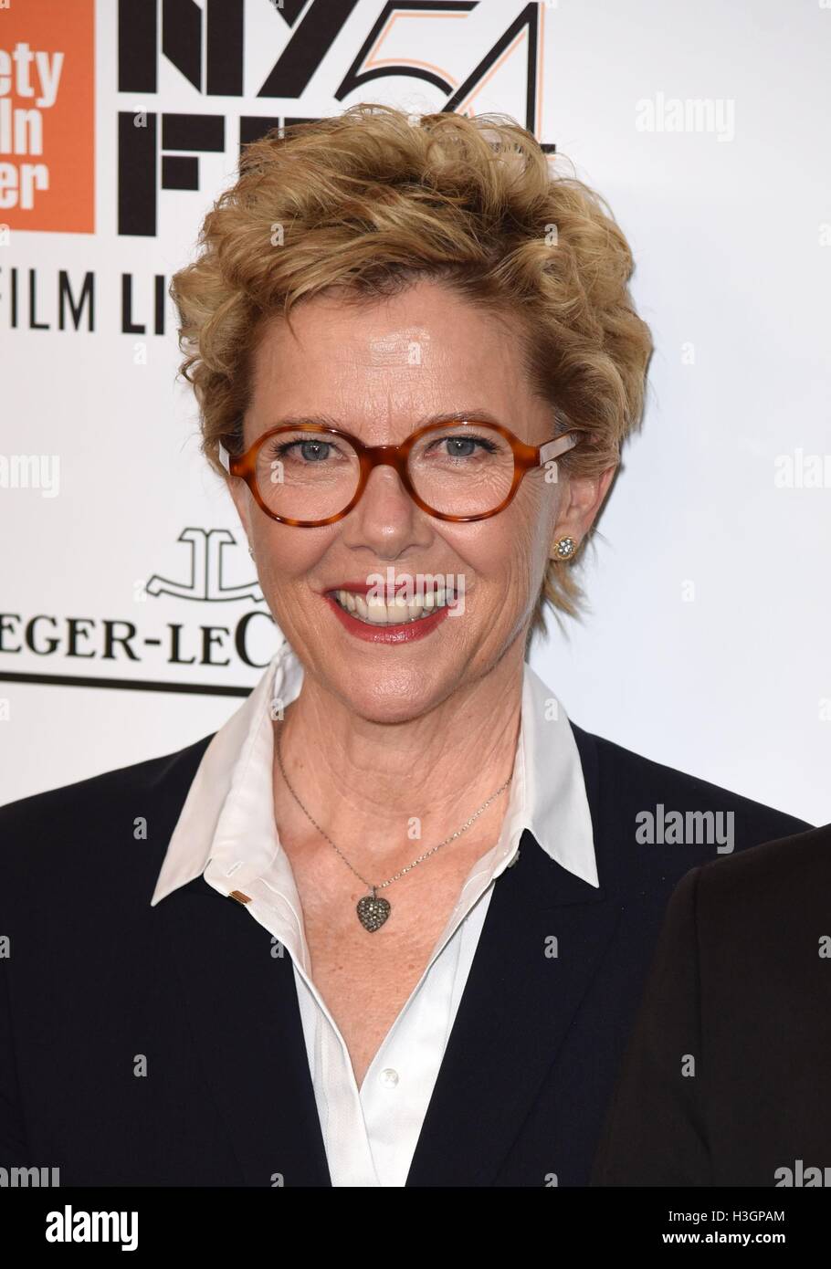 New York, NY, USA. 8th Oct, 2016. Annette Bening at arrivals for 20TH ...