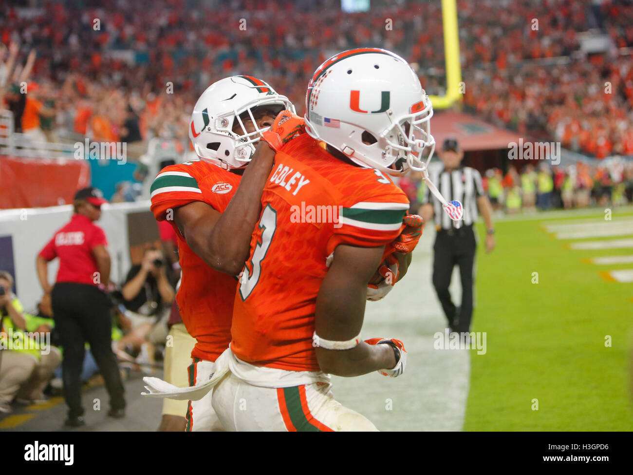 Miami, Florida, USA. 8th Oct, 2016. MONICA HERNDON | Times.Miami ...