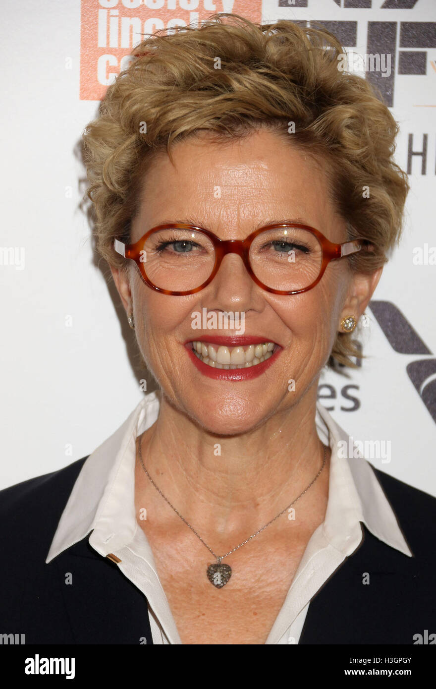 New York, New York, USA. 8th Oct, 2016. Actress ANNETTE BENING attends ...