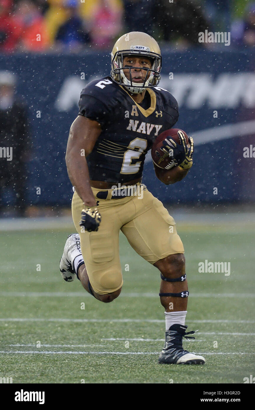 Annapolis, Maryland, USA. 8th Oct, 2016. Navy's TONEO GULLEY (2) in ...