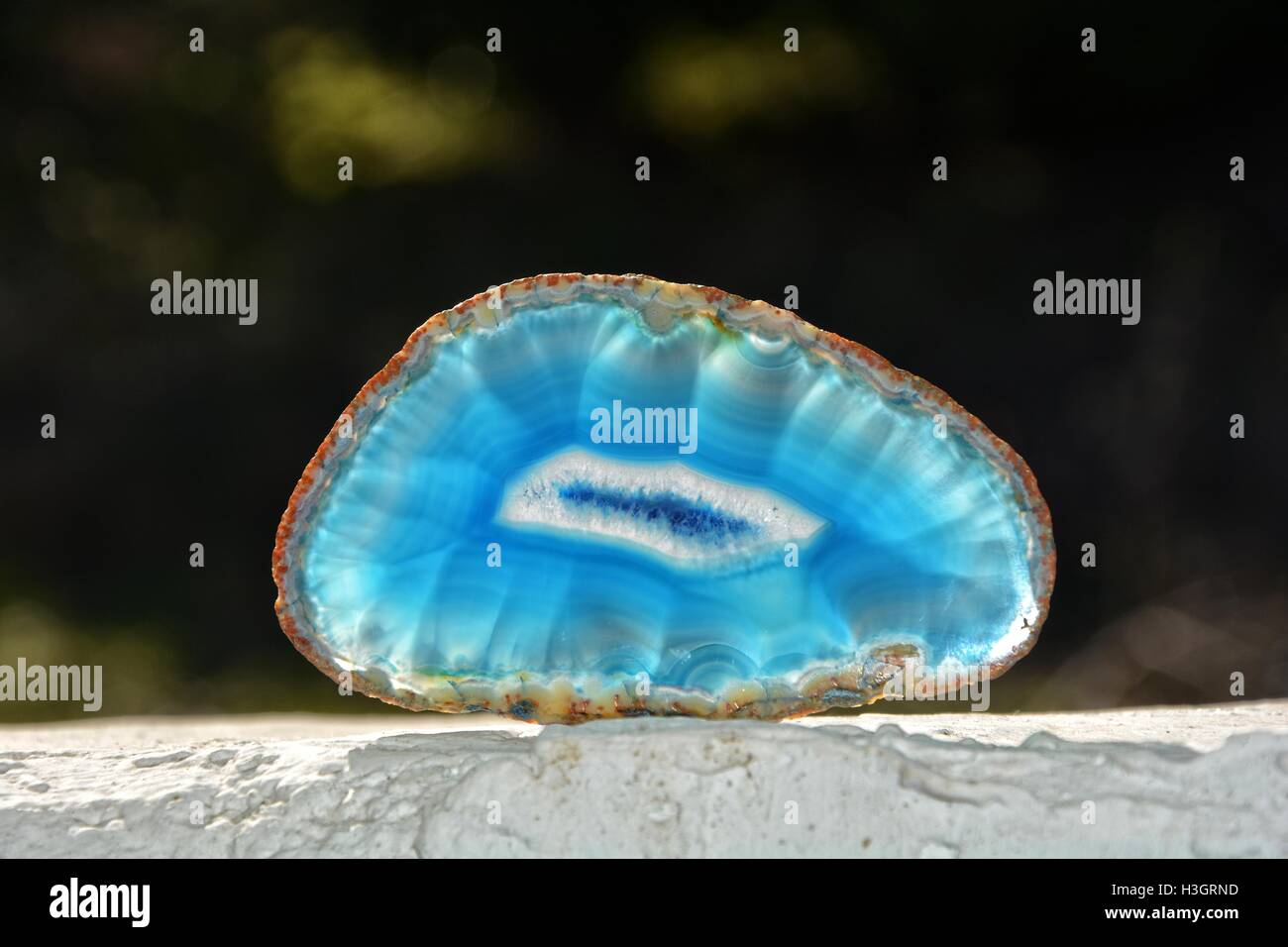 Blue agate hi-res stock photography and images - Alamy
