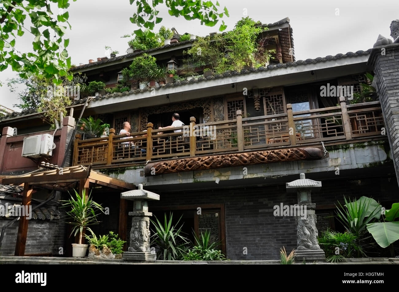 Traditional restaurant, Chengdu Stock Photo - Alamy