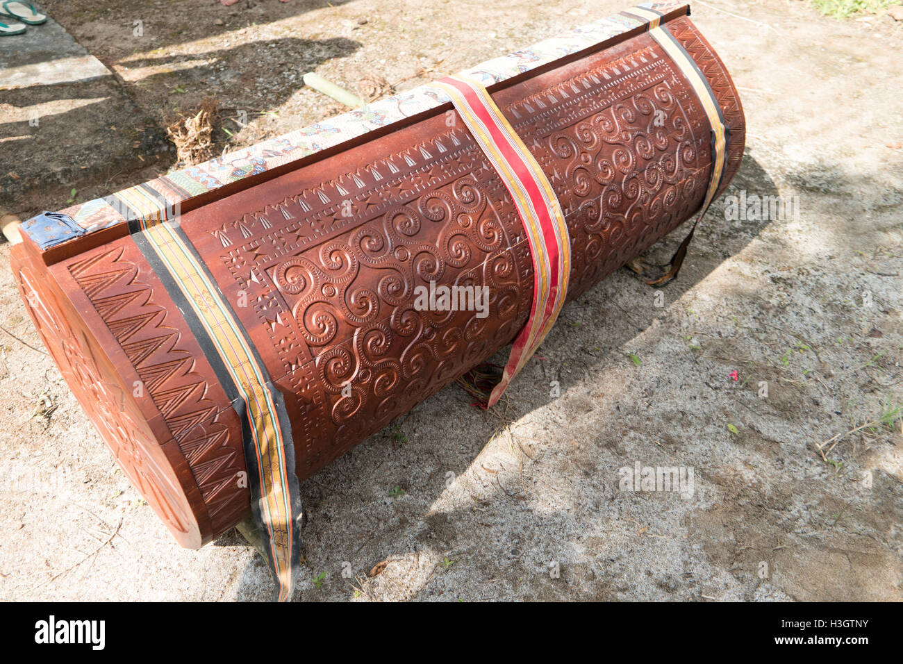 The dead body to bring up dead by the relatives to clean off their ...