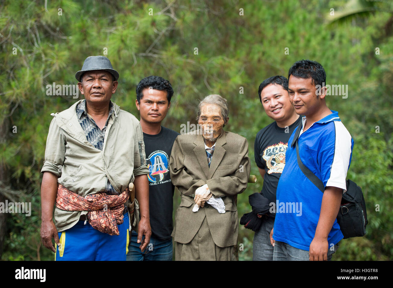 The dead body to bring up dead by the relatives to clean off their ...