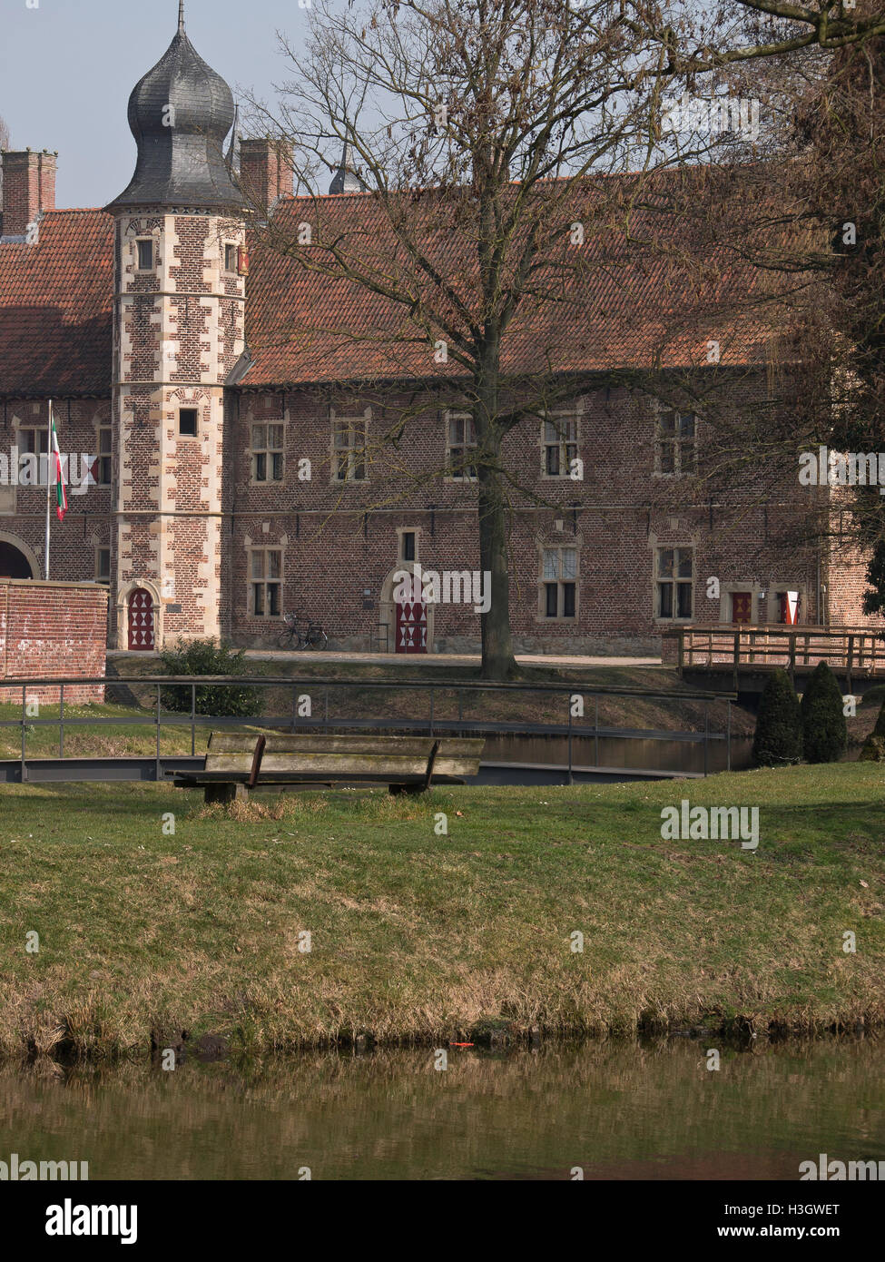 the castle of raesfeld Stock Photo - Alamy