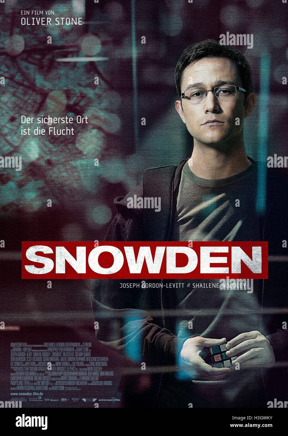 Edward snowden documents hi-res stock photography and images - Alamy