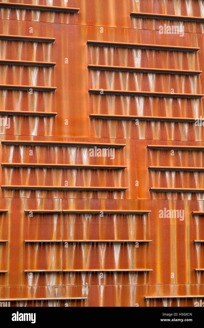 Full frame take of a rusty industrial metal structure Stock Photo - Alamy
