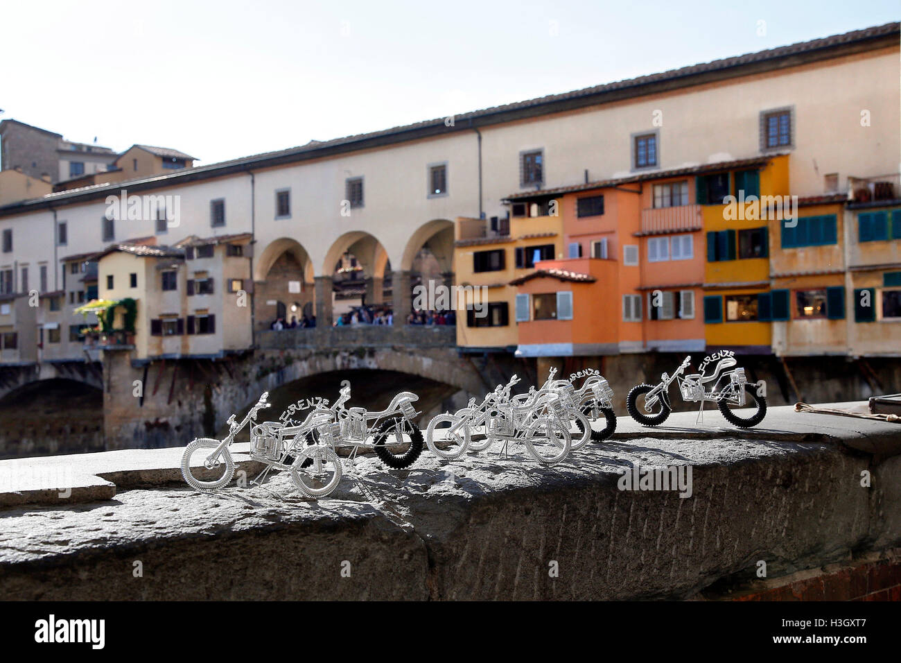Perseus with the head of Medusa by Benvenuto Cellini in Piazza della ...