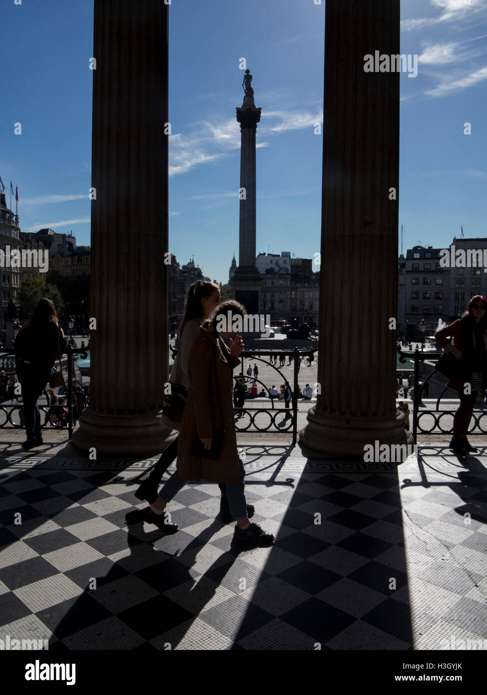 A silhouette in Trafalgar Square Stock Photo - Alamy
