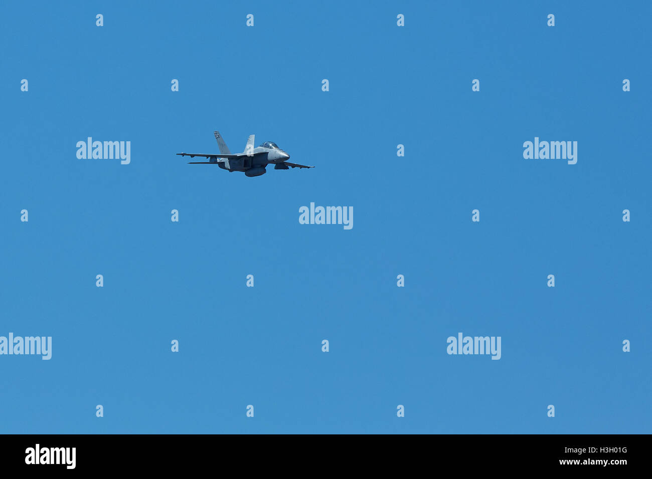 United States Navy F/A-18F Super Hornet Jet Fighter, Flying Over Death ...