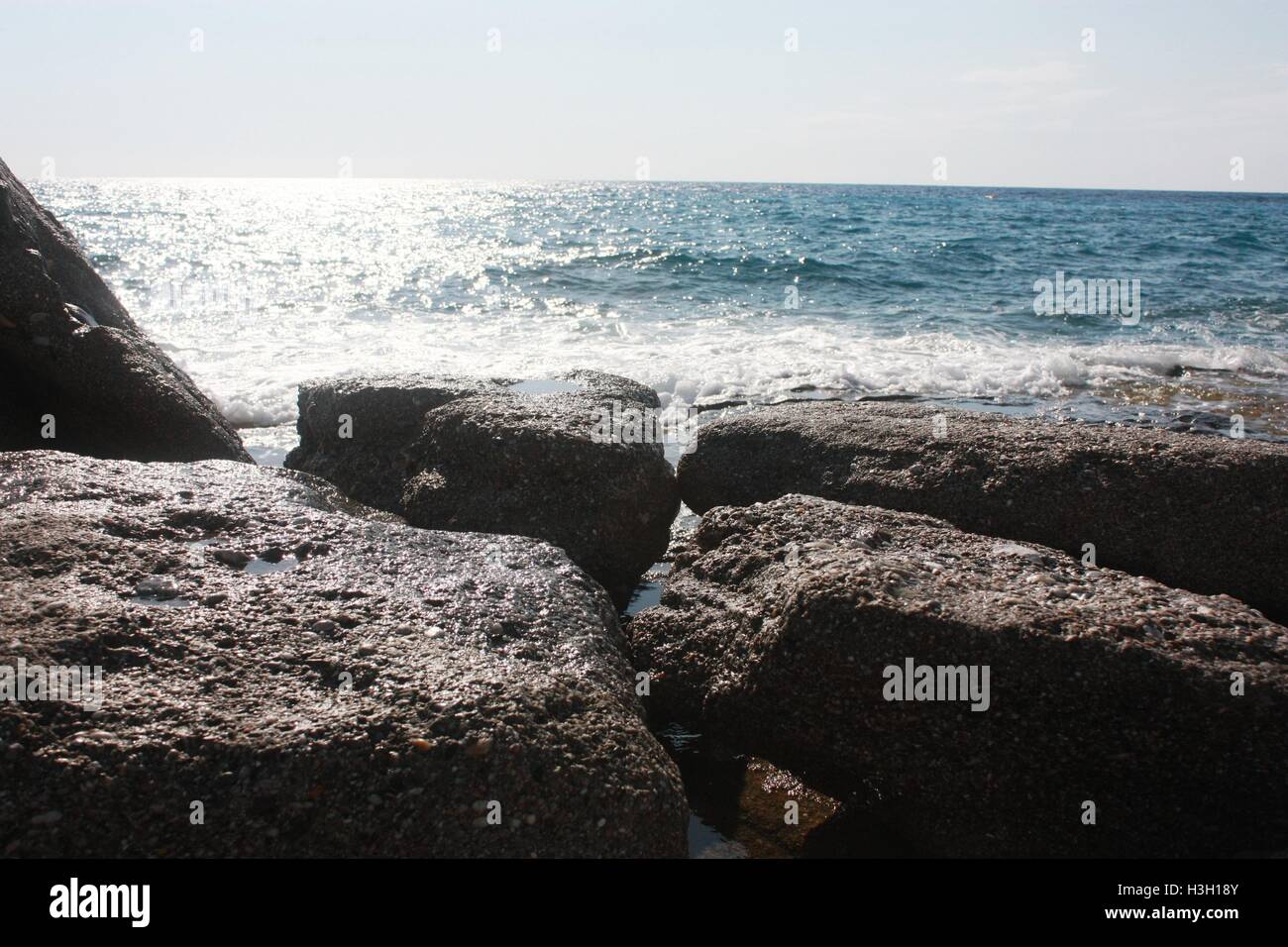 The stone beach Stock Photo - Alamy