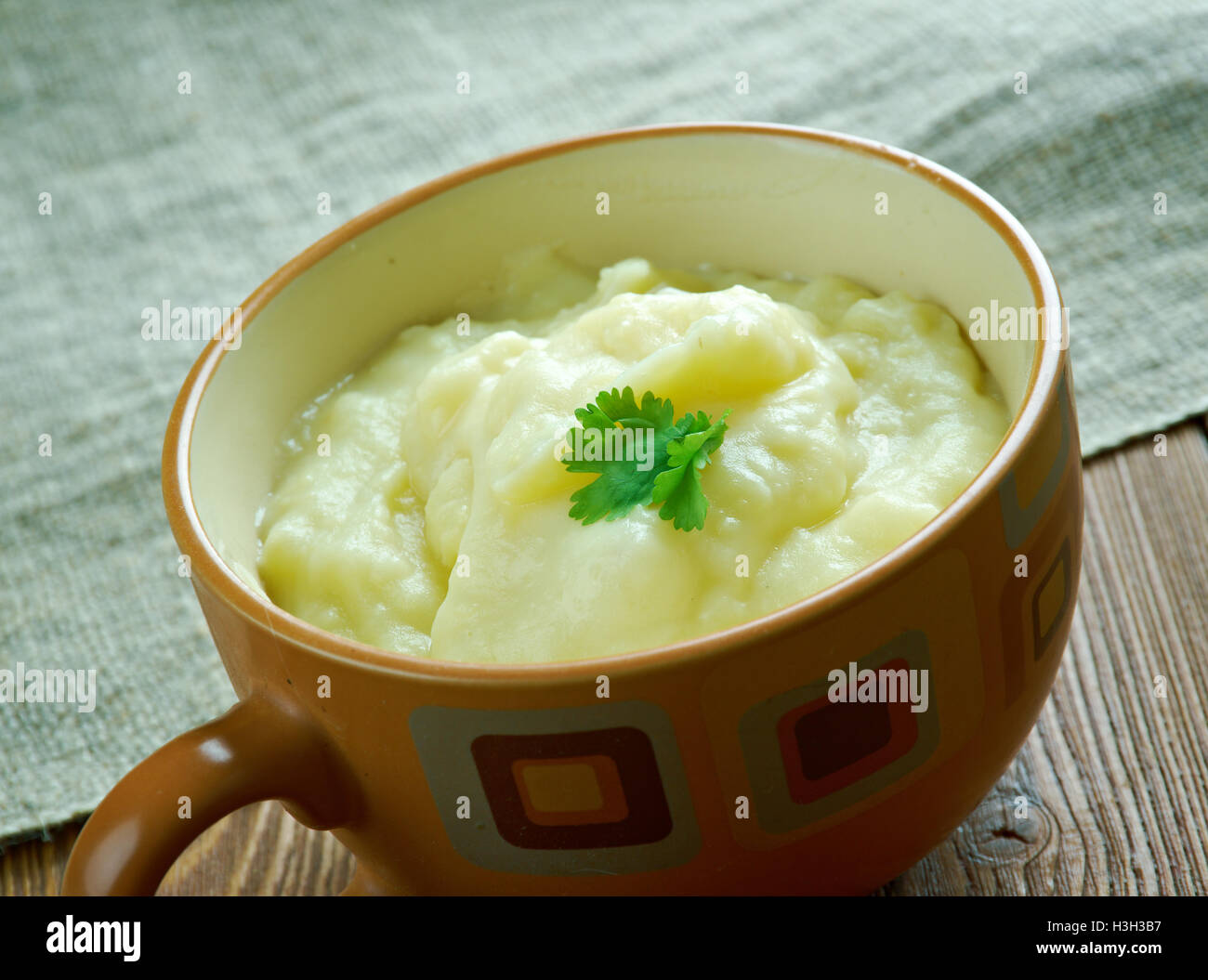 Perunamuusi Mashed potatoes in the Finnish style Stock Photo - Alamy