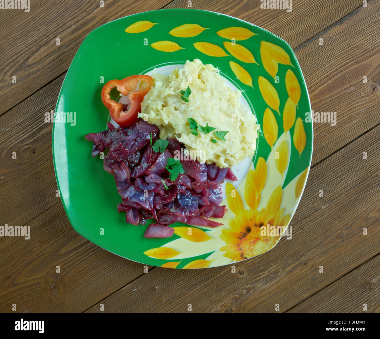 Traditional German Rotkohl- Sweet, Sour Red Cabbage Stock Photo - Alamy