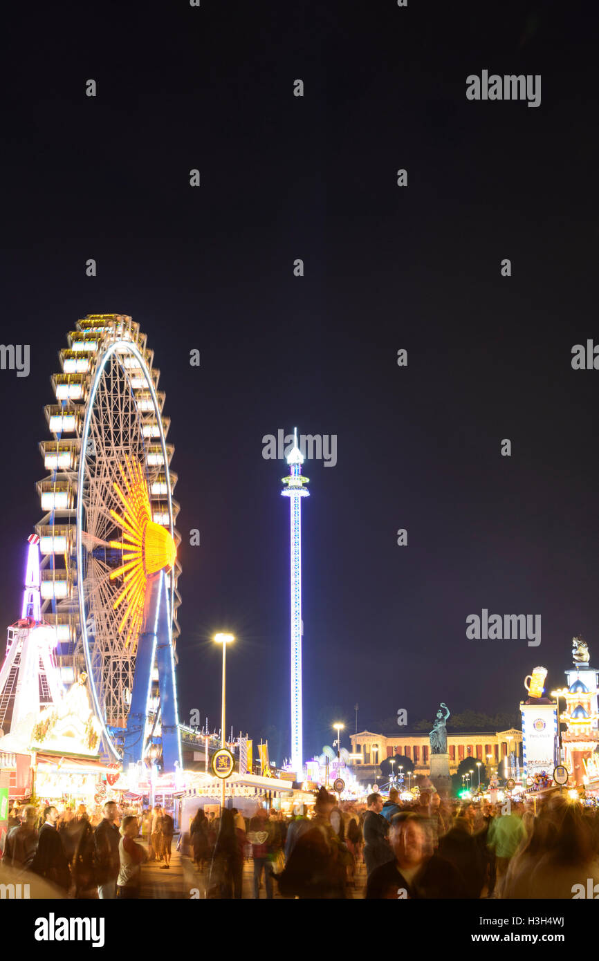 München, Munich: Oktoberfest beer festival: rides, ferris wheel ...