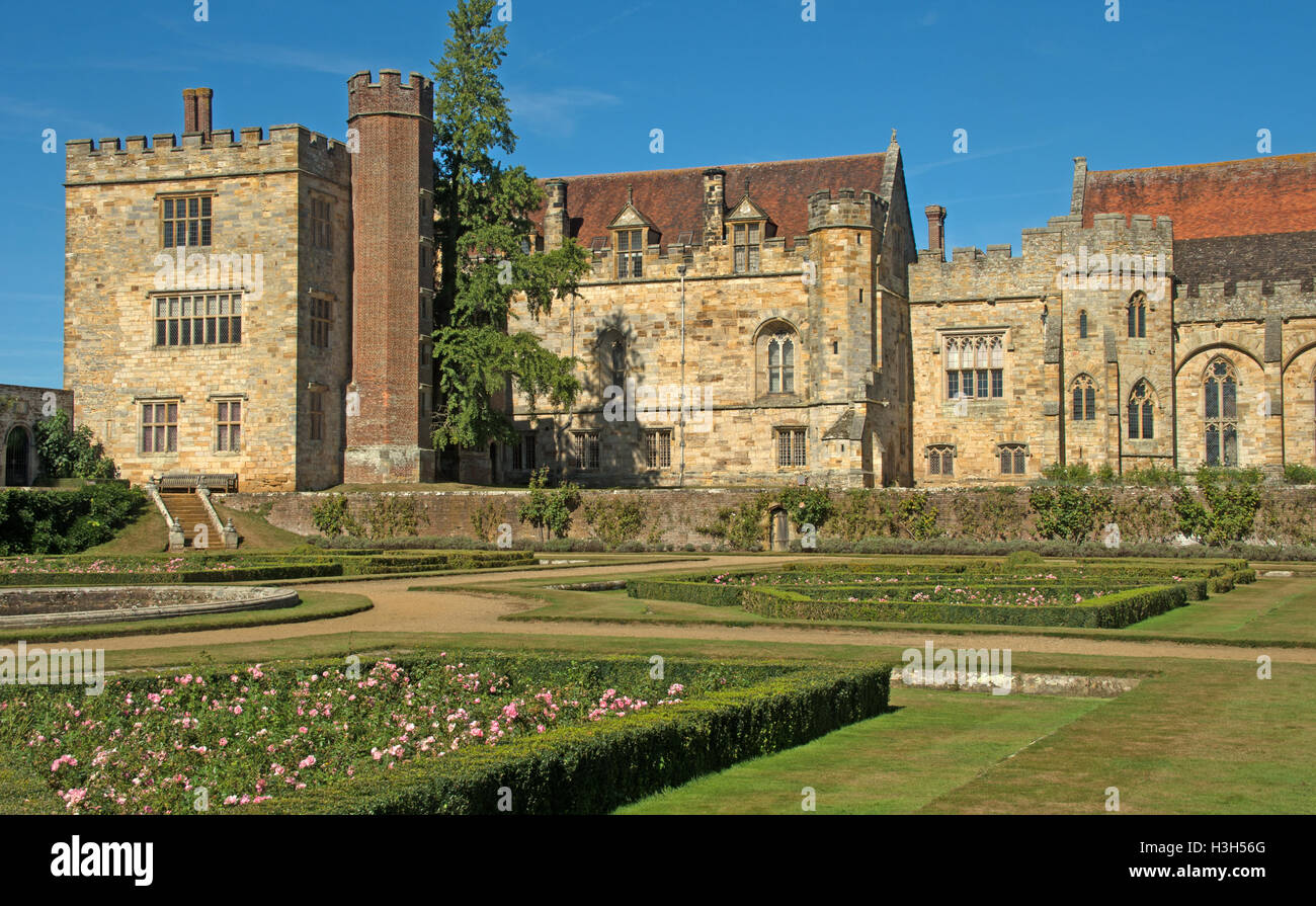 Penshurst place hi-res stock photography and images - Alamy