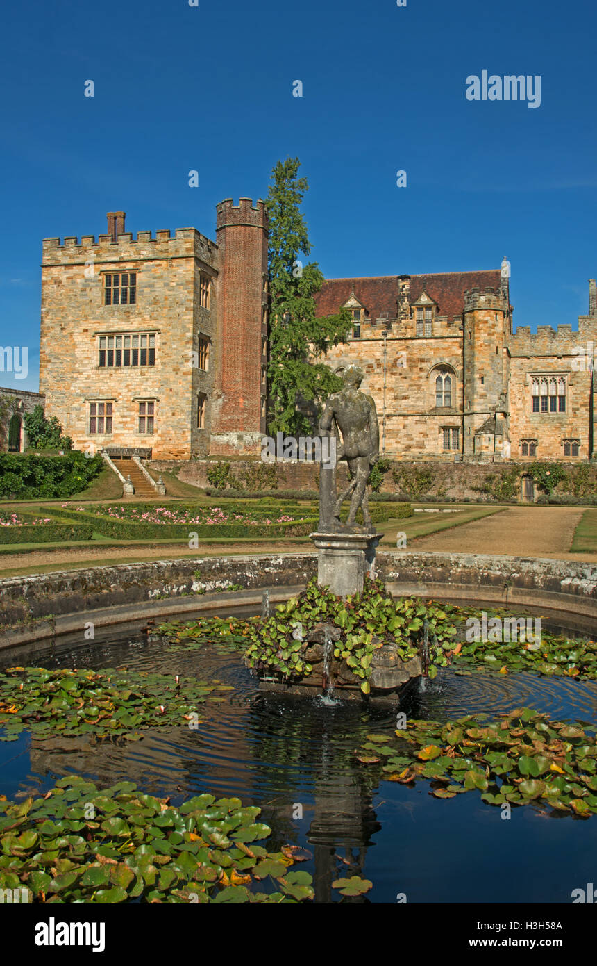 Penshurst place hi-res stock photography and images - Alamy