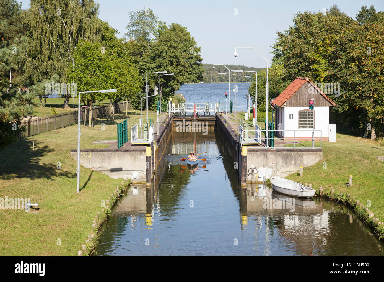 Canal Locks at Himmelpfort, Brandenburg, Germany Stock Photo - Alamy