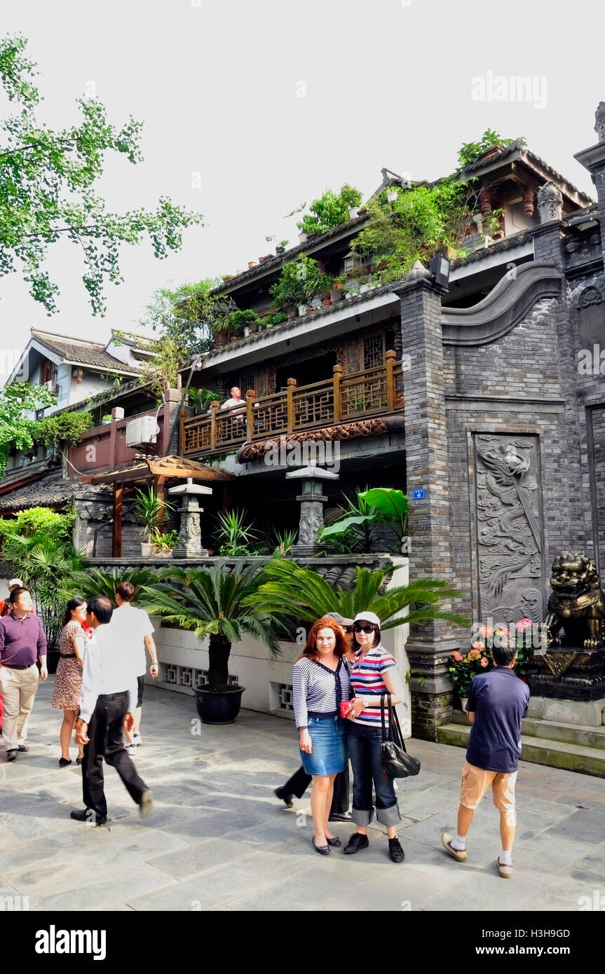 Street chengdu china hi-res stock photography and images - Alamy