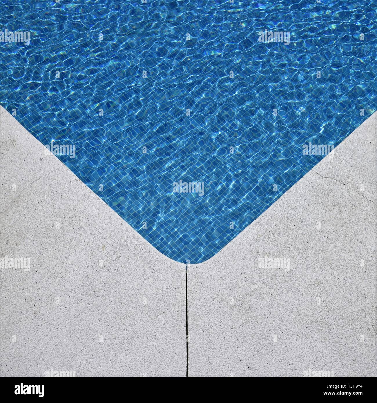 Swimming pool corner edges Stock Photo - Alamy