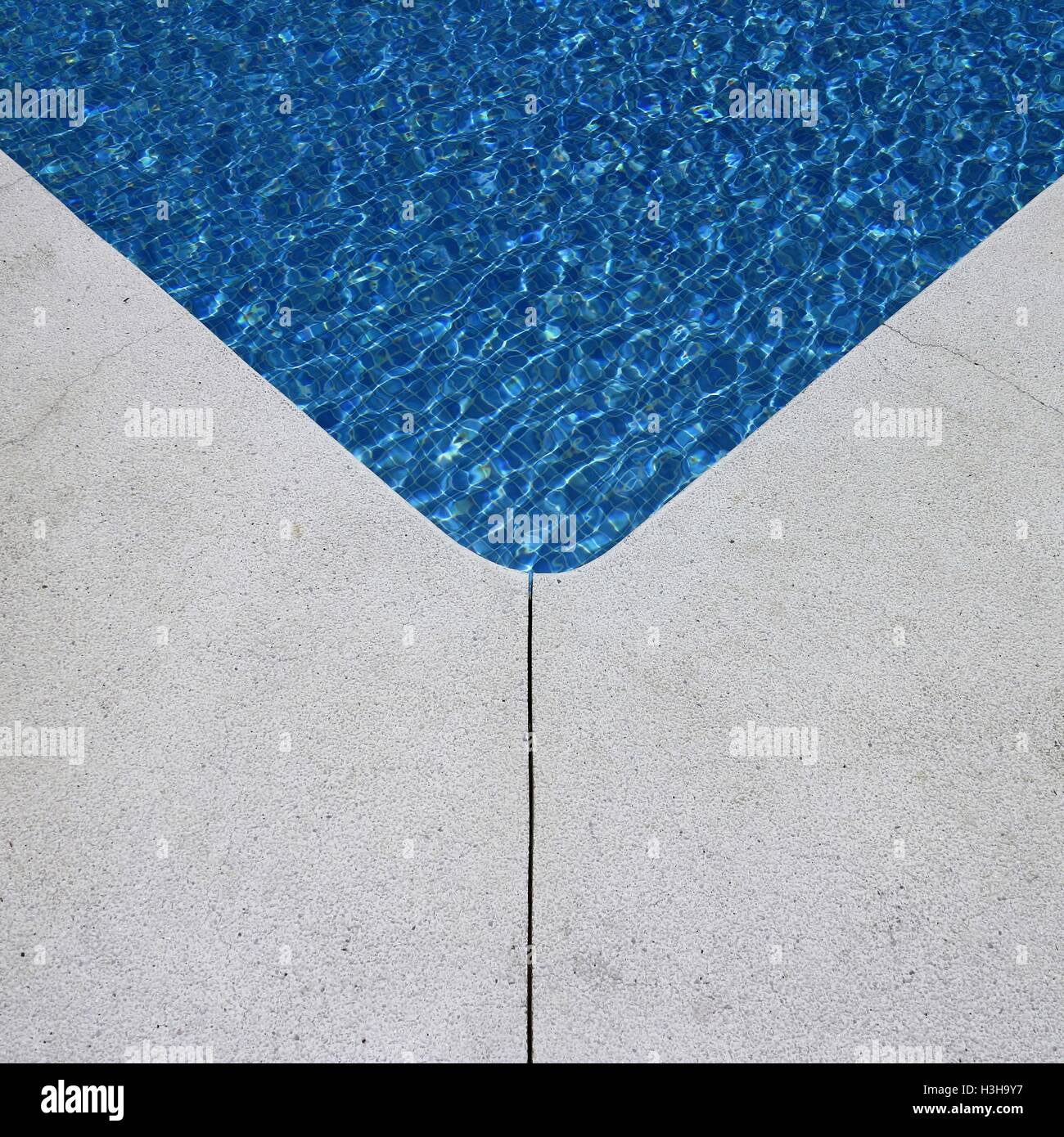 Swimming pool corner edges Stock Photo - Alamy