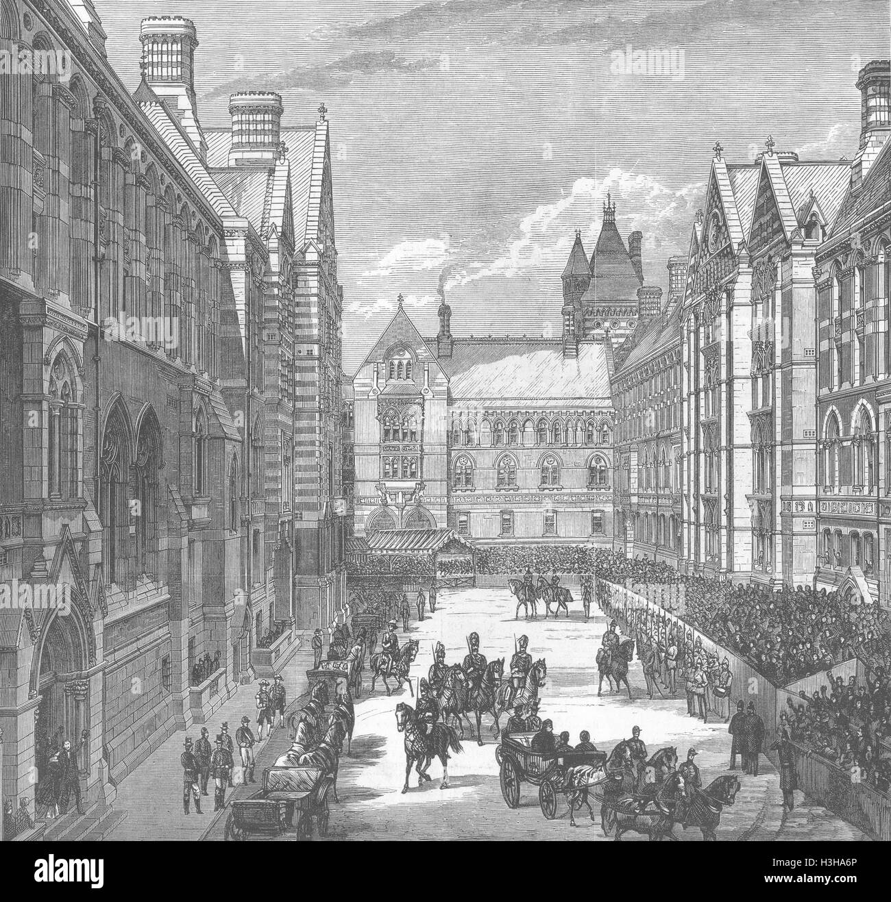 Royal courts of justice opening hi-res stock photography and images - Alamy