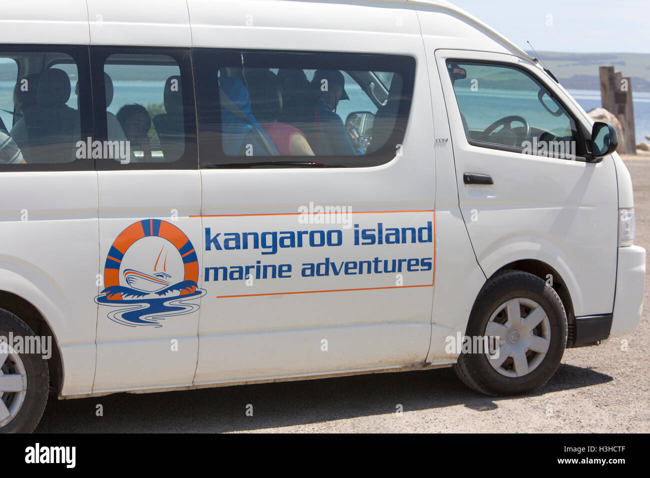 Kangaroo Island marine adventures tour bus arrives at Bay of Shoals ...