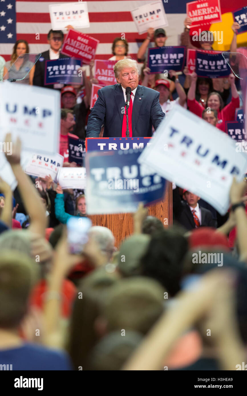 Republican Presidential Candidate and Reality TV Star Donald J. Trump ...