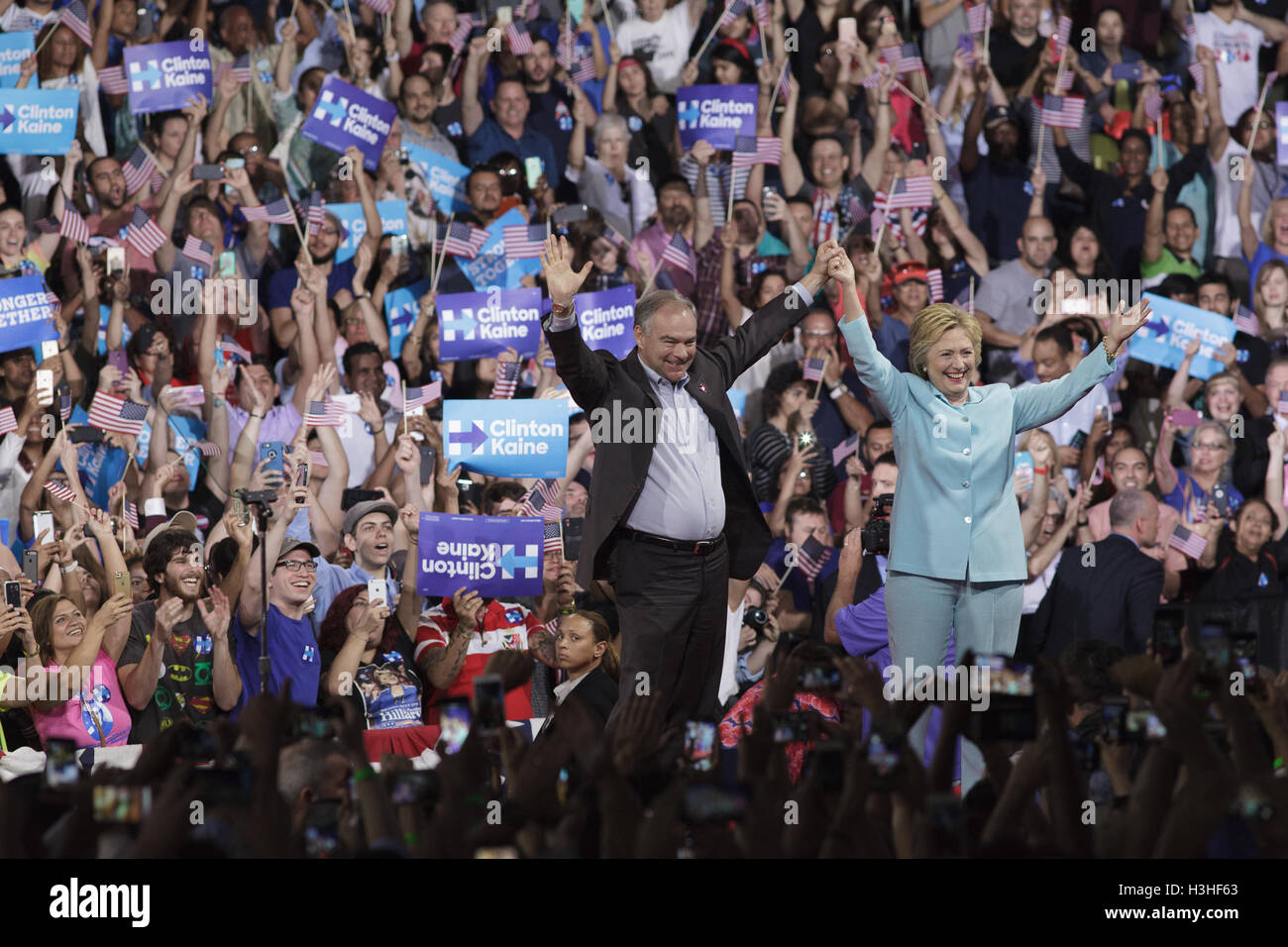 Presidential Candidate Hillary Clinton and VP Candidate Timothy Kaine ...