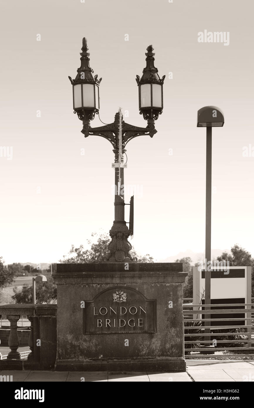 London Bridge California Stock Photo - Alamy