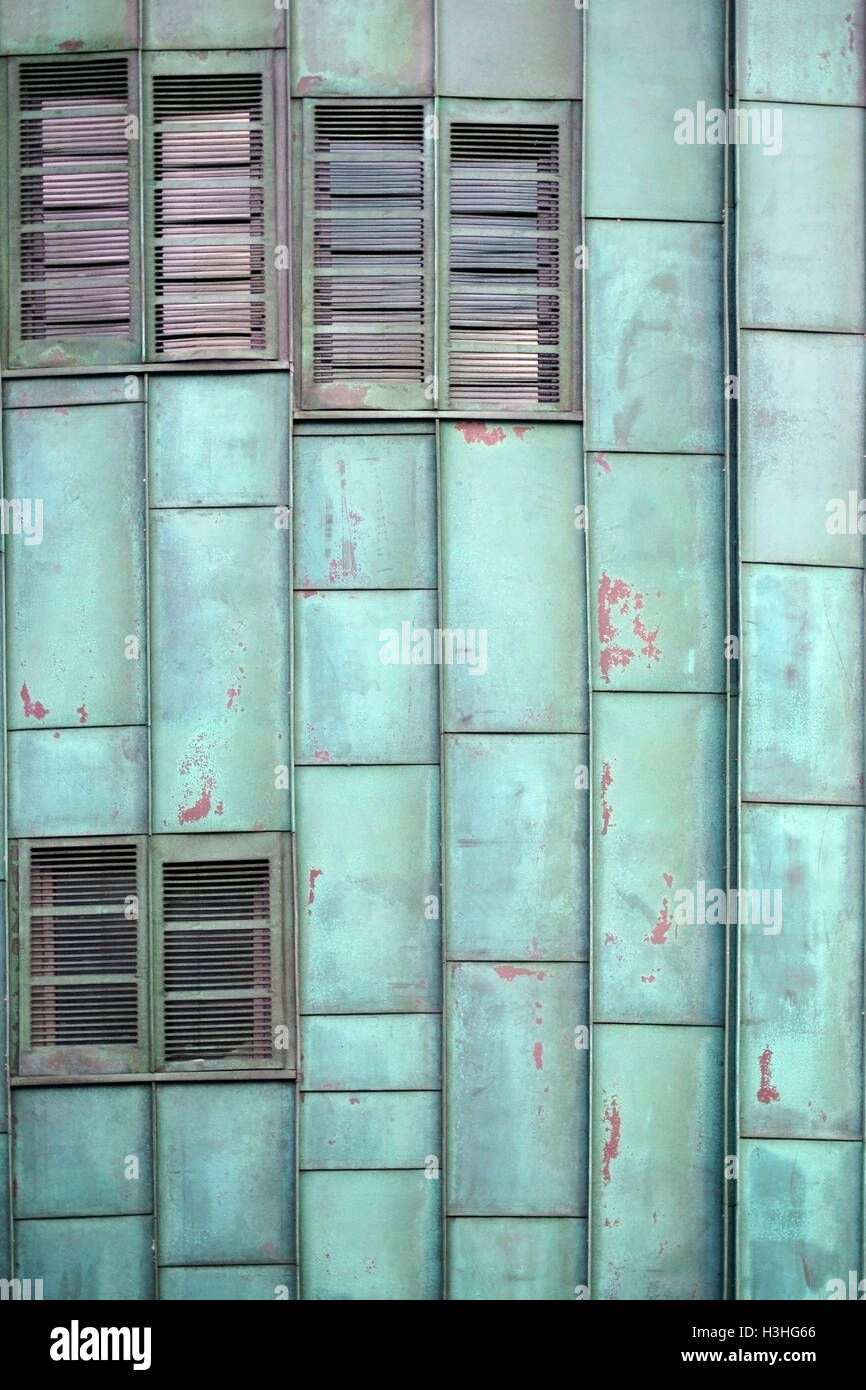 Copper cladding hi-res stock photography and images - Alamy