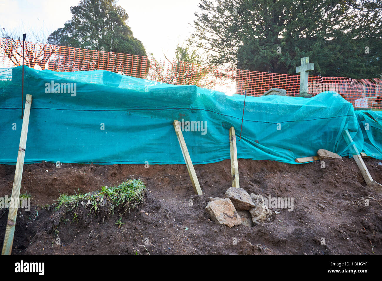 Flood wall collapse hi-res stock photography and images - Alamy