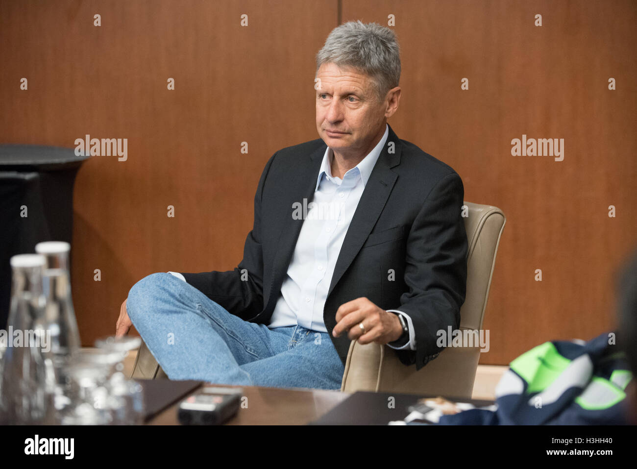 Governor Gary Johnson speaks with the media before the Johnson/Weld ...