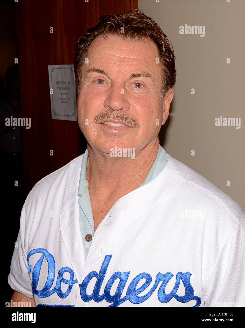Ron Cey attends Press Conference For "Stand Up To Cancer Day" at Los ...